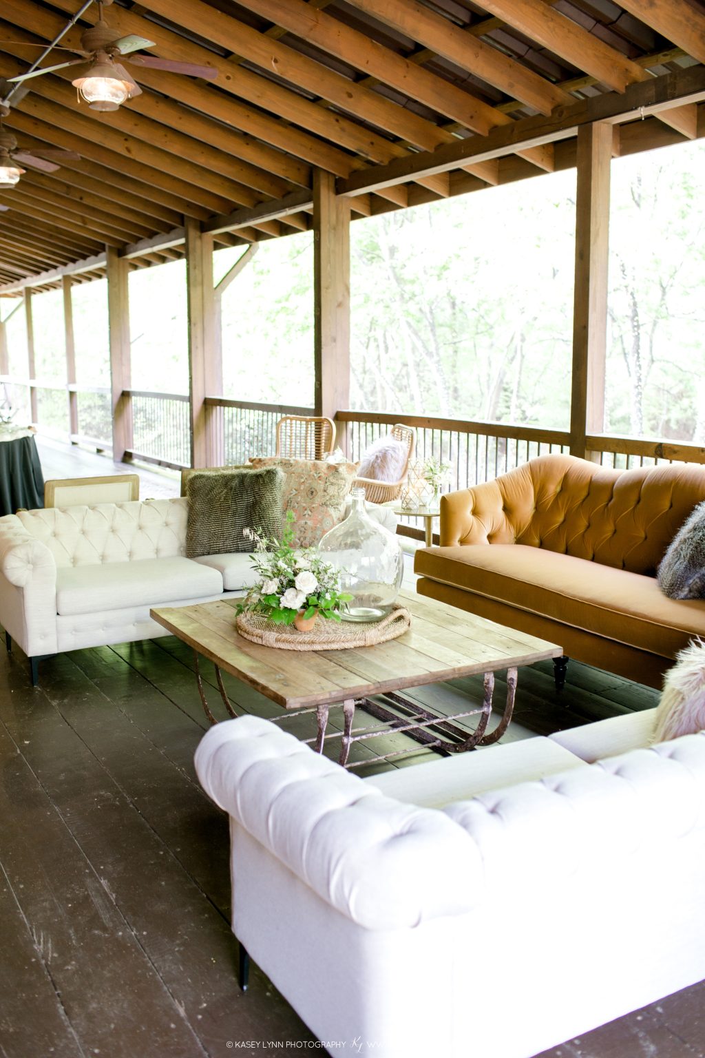 How to Elevate your Reception with Love Birds & Co.