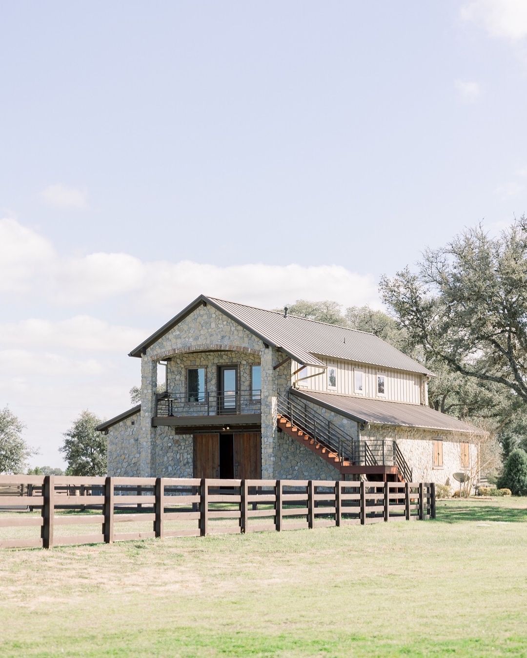 The Top Ranch and Barn Wedding Venues in Houston